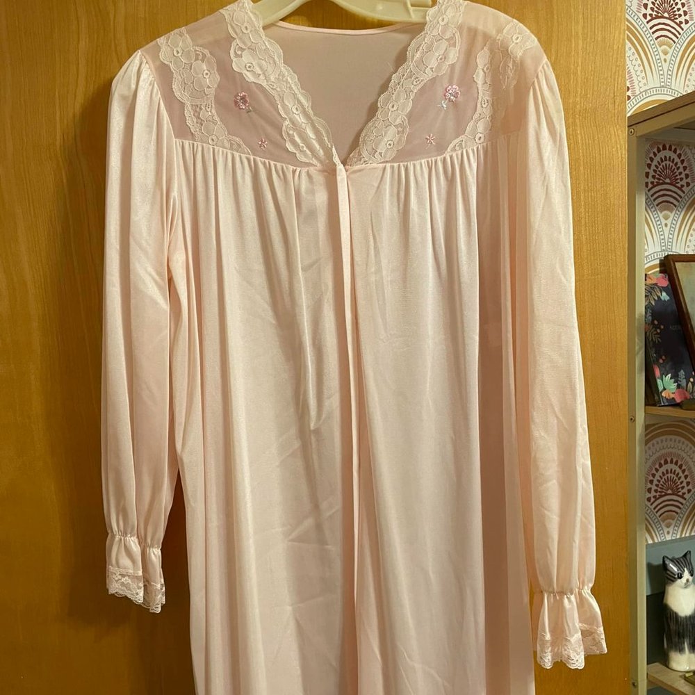 Sears Vintage Pale Pink Sheer Nightie Nightgown Moomo… - Gem